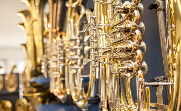 Blasinstrumente jetzt kaufen | Reisser Musik